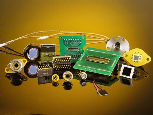 Silicon-PIN Photodiodes 200 - 1100 nm - Silicon PIN Photodiodes