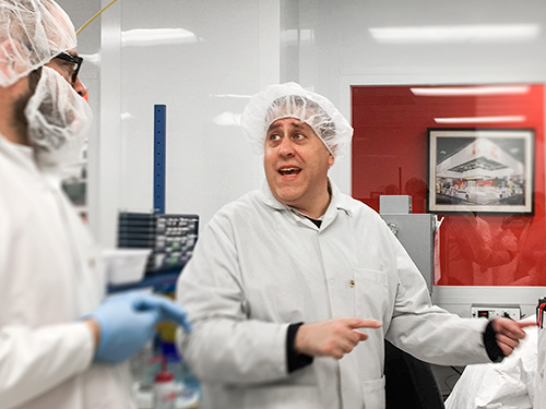 Generationswechsel bei der LASER COMPONENTS Pyro Group